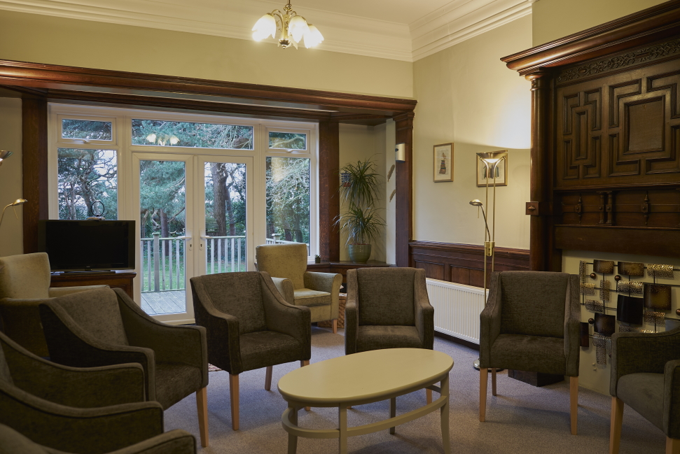 Wirral Residential Service | Phoenix Futures