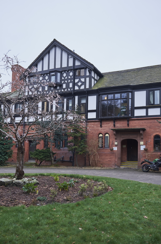 Wirral Residential Service | Phoenix Futures